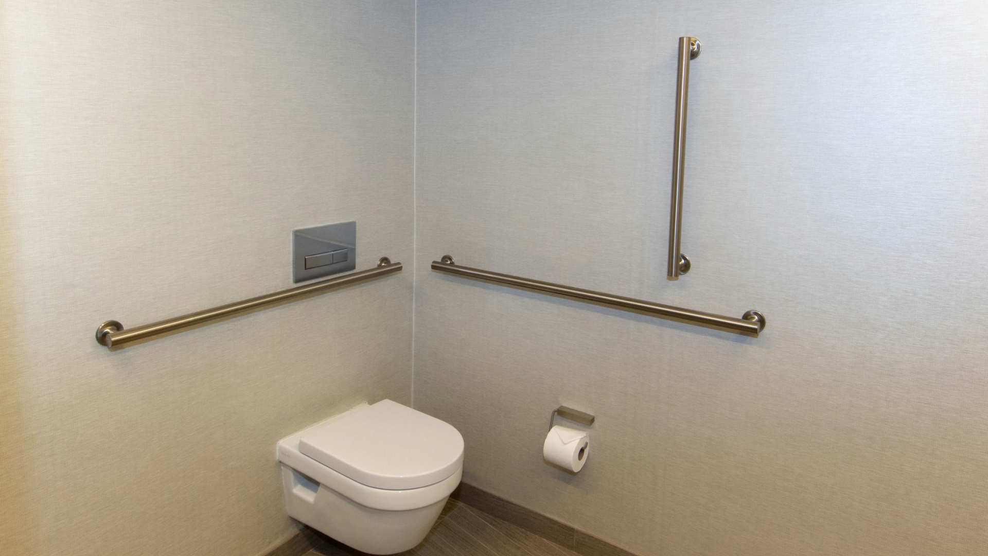 Accessible Junior Suite King Bed in NYC | The Knickerbocker